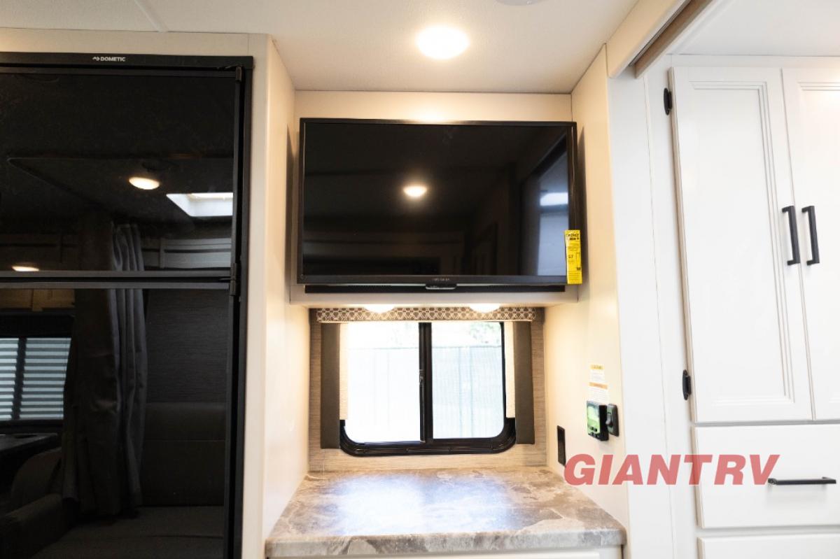 New 2023 Thor Motor Coach Four Winds 25m Tfw1235 - Giant RV | Your #1 ...
