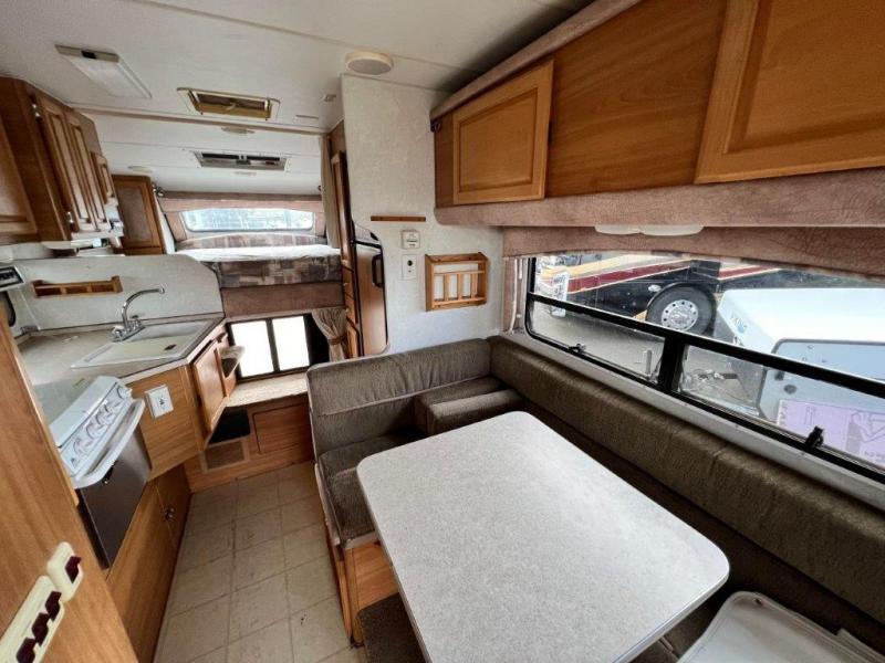 Used 2003 Lance 1010 for sale in Eugene, OR