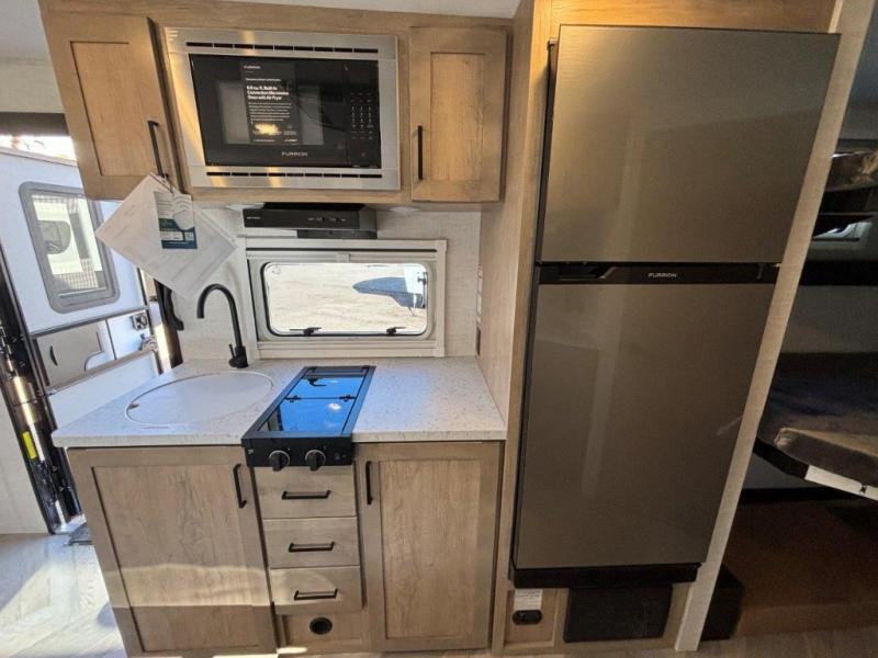 New 2024 Ember Overland 221msl For Sale In Fresno Ca 93710 At Savemart ...